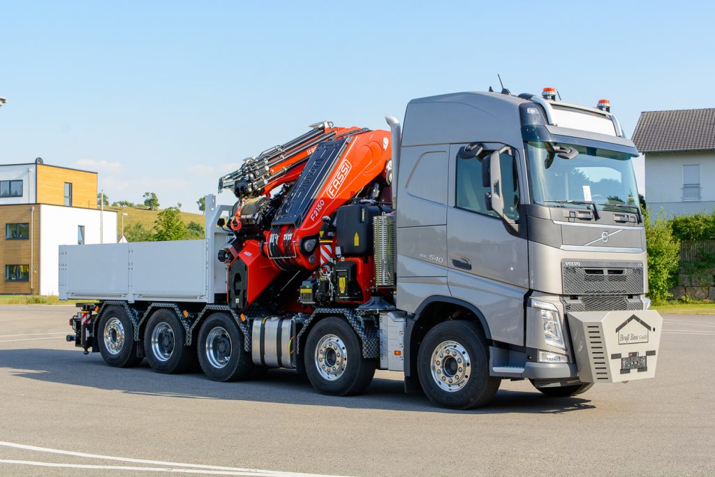 Volvo FASSI 2150 RA2.28FJ L816 – LYMA GmbH – Fahrzeugaufbau – Ladekrane